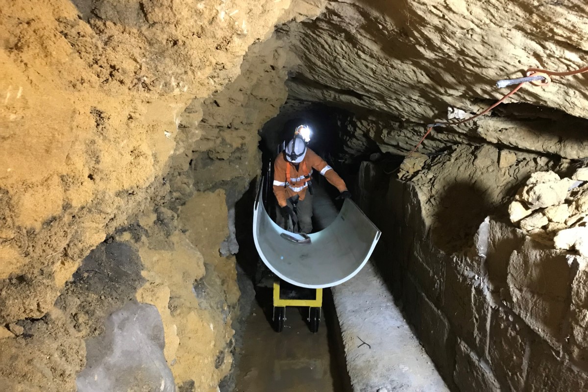 Tunnelling | ROB CARR