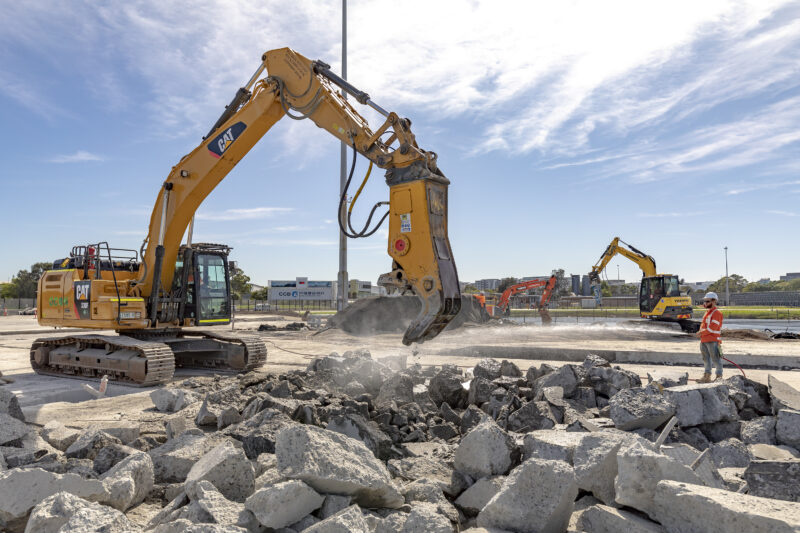 Northern Ponds Fuel Line, Sydney Airport | ROB CARR